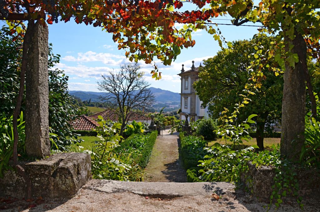 Discover Portugal’s beautiful Minho Region with its traditions. | GENUINE
