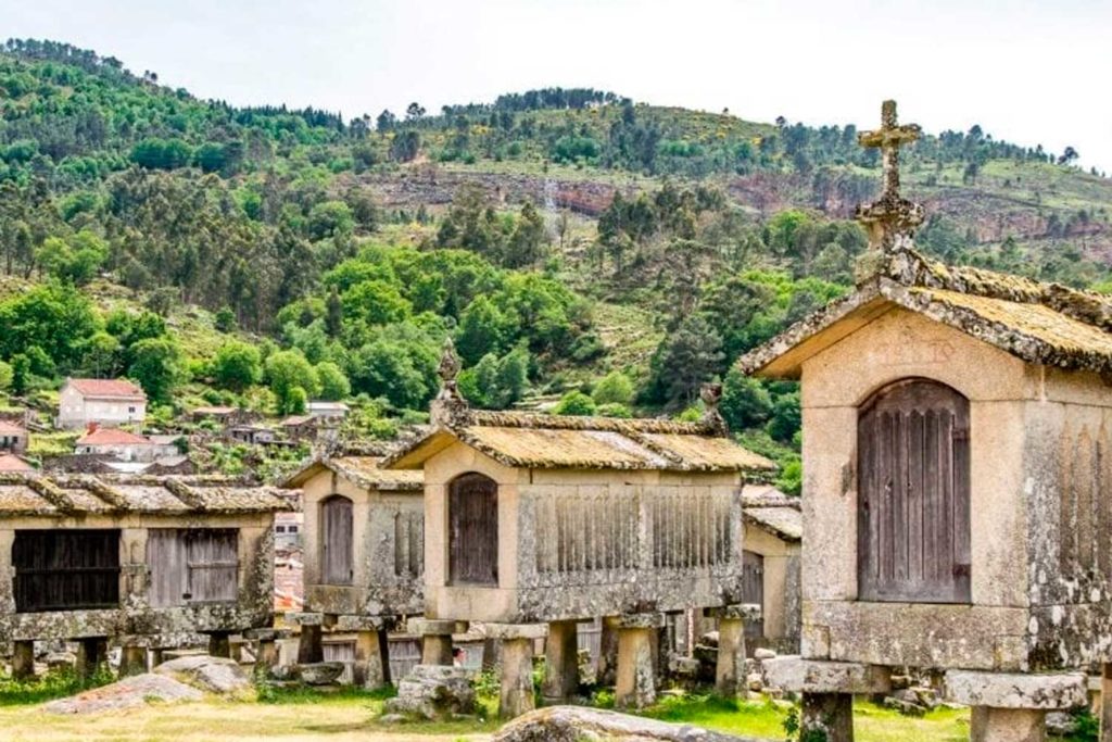 Discover Portugal’s beautiful Minho Region with its traditions. | GENUINE